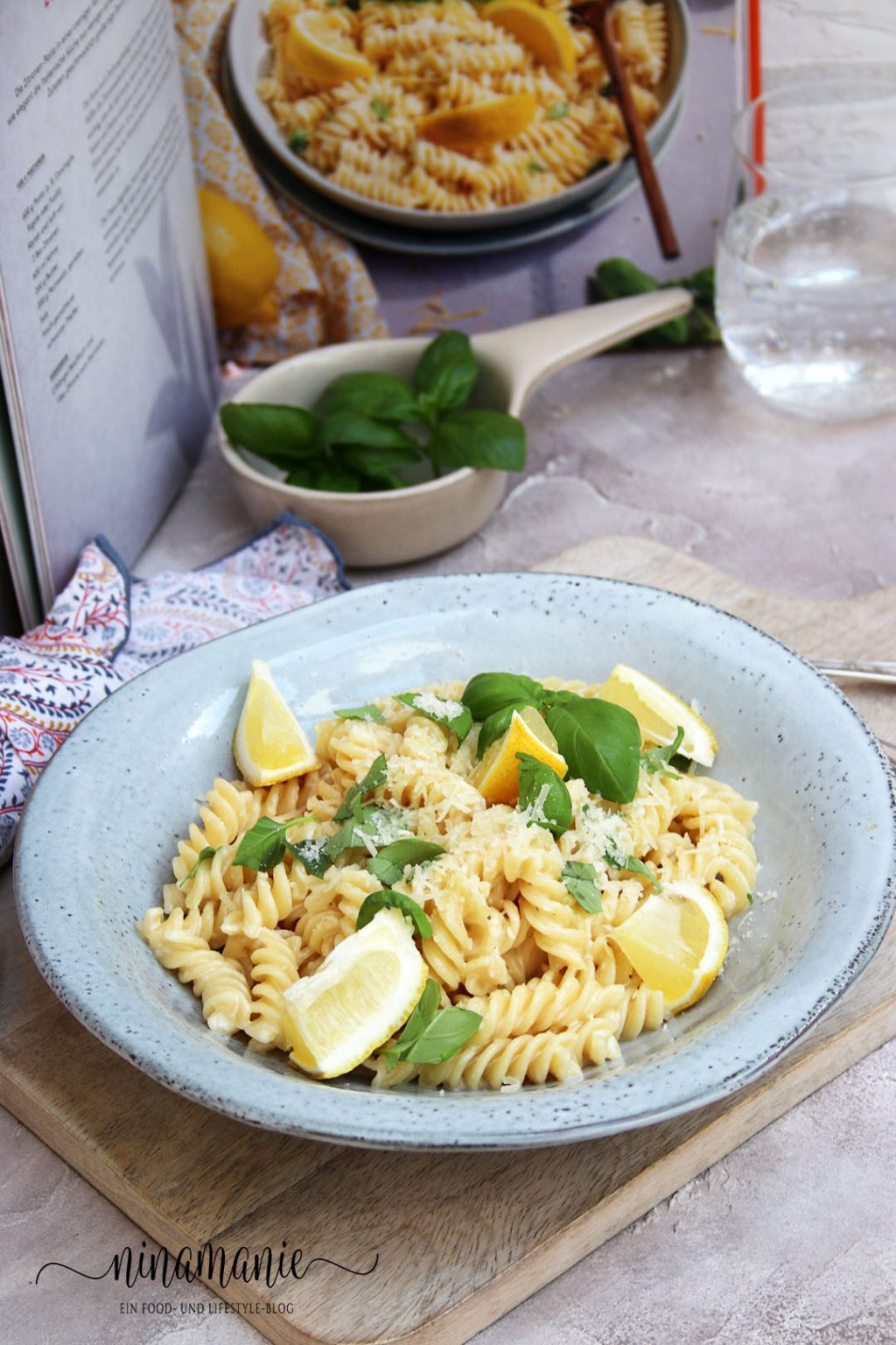 [Buchrezension] Pasta Al Limone (Zitronennudeln) aus "Ti amo Roma! - Ninamanie